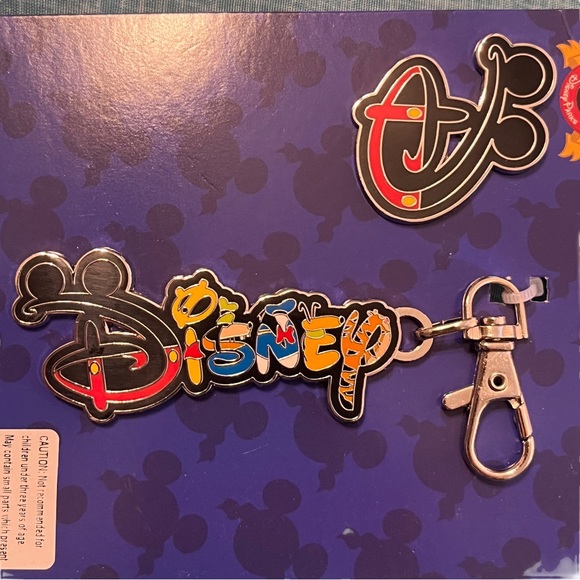 Disney | Accessories | Disney Parks Disney Bag Clip Keychain And Pin ...